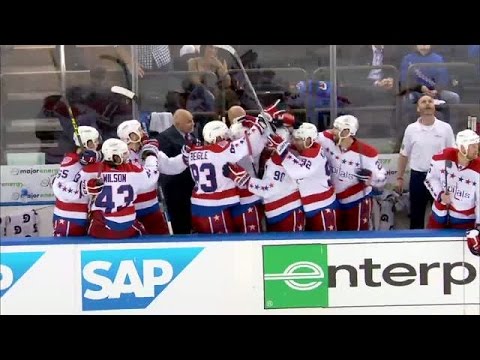 NHL LiveWire: Capitals bench on Ward's game-winning goal - YouTube