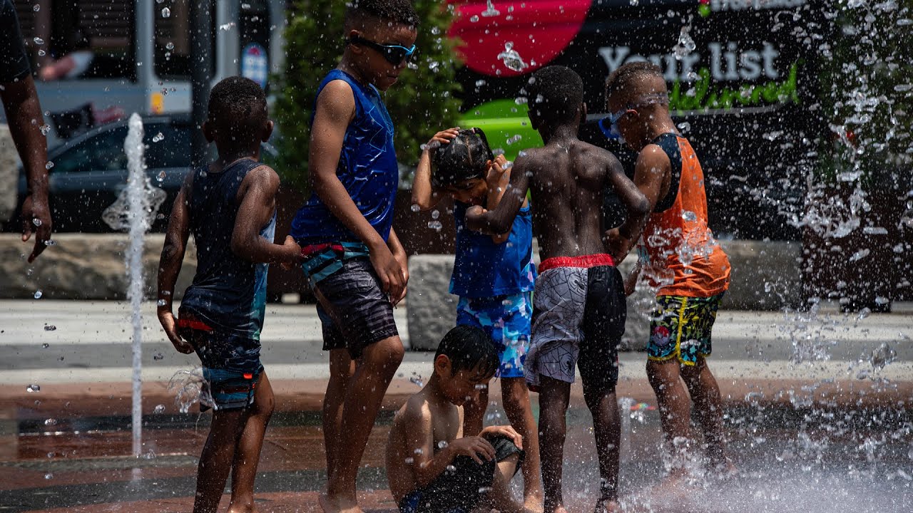 Heat wave scorches Boston city under emergency alert - YouTube