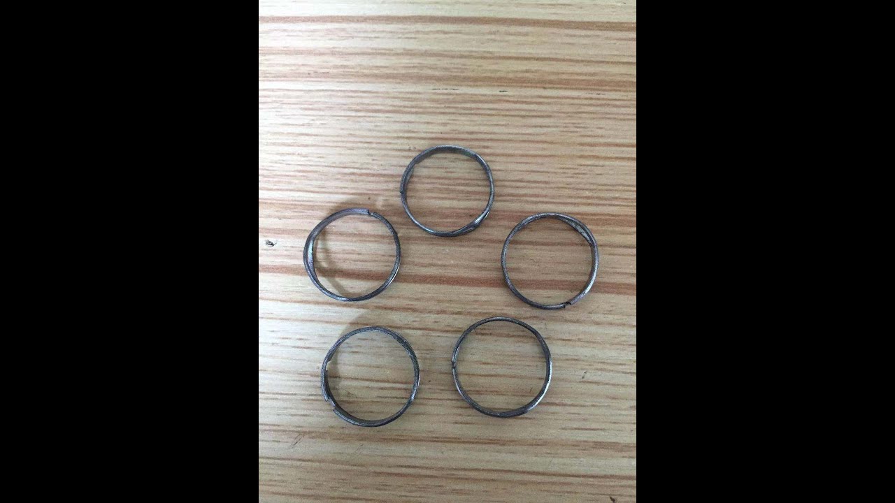 Circle round clips ring wire forming machine - YouTube