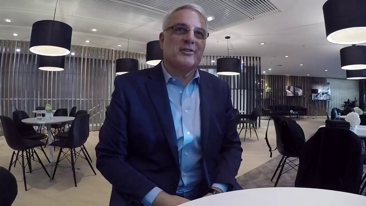 Bruno Giussani European director of TED chats to EFTM - YouTube