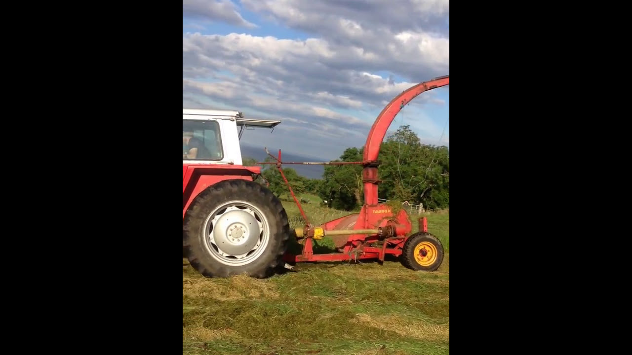 Vintage Silage Equipment Taarup Double Chop - YouTube