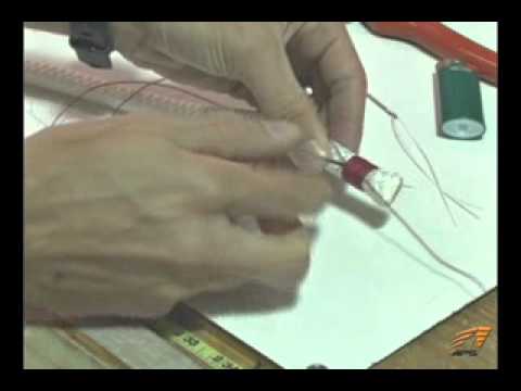 How to do a Standard WhipLock - YouTube