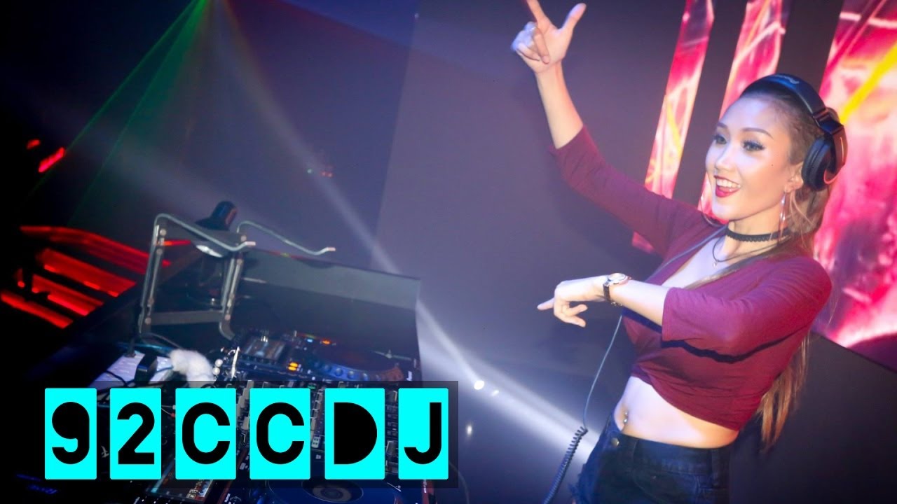 Chinese DJ 2017《 勁爆慢搖 》92CCDJ 精心打造最新上頭嗨曲『刚好遇见你 vs不过失去了一点点』 - YouTube