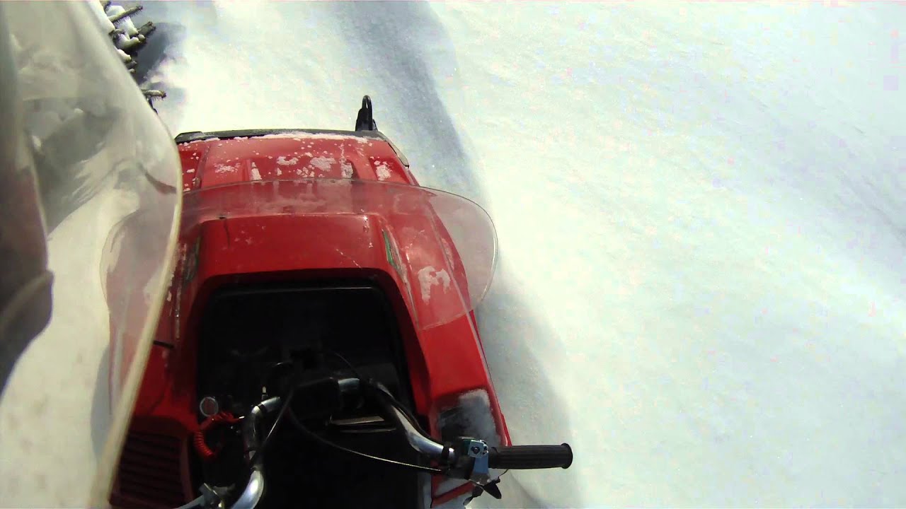 1982 Yamaha Bravo BR 250 | Snowmobile Cold Start - YouTube
