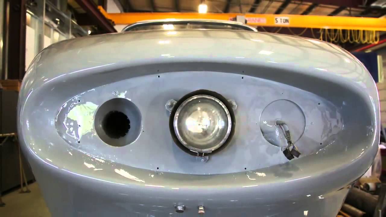 Oregon Zoo's Zooliner and locomotive get a facelift - YouTube