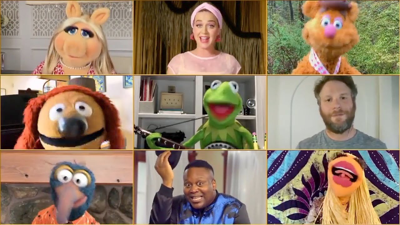 The Muppets Open The Disney Family Singalong Volume II Promo - YouTube