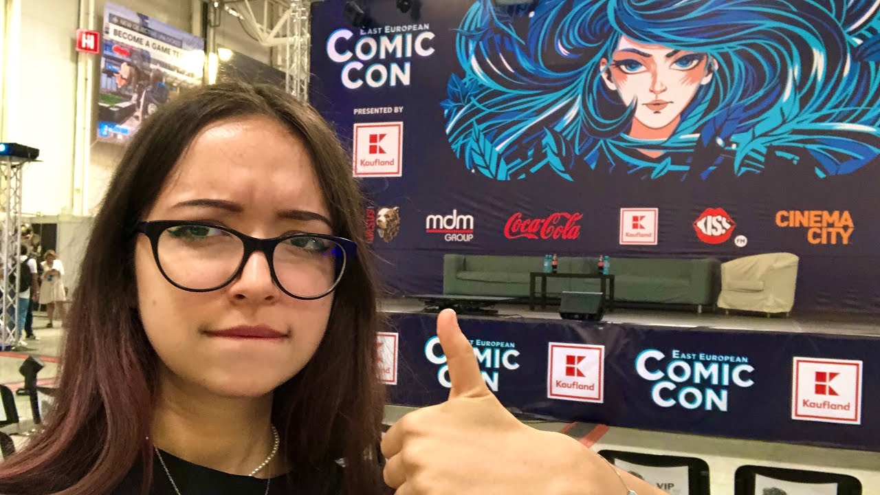 LIVE de la COMIC CON !! - YouTube