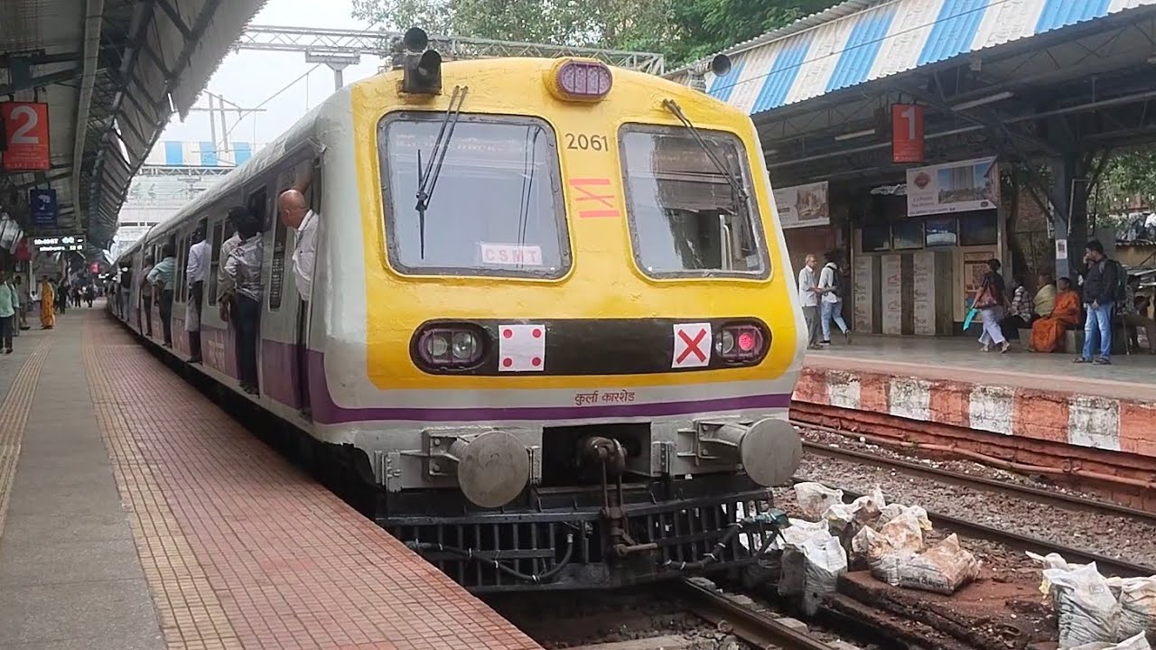 CSMT slow local train public travel journey video | Indian railways ...
