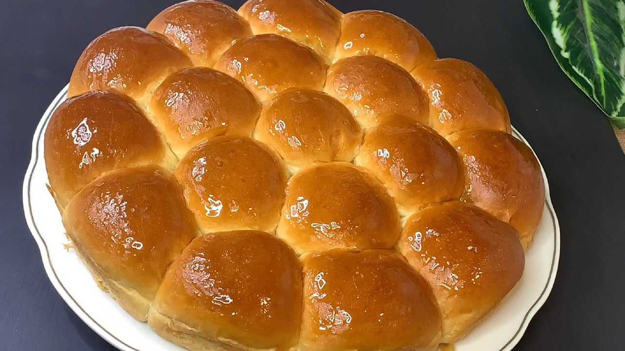 BEEHIVE BREAD:Once you know this recipe, you will be addicted to making ...