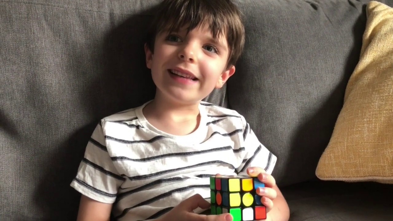 6 Year old Solving a Rubix Cube | M GAMER - YouTube