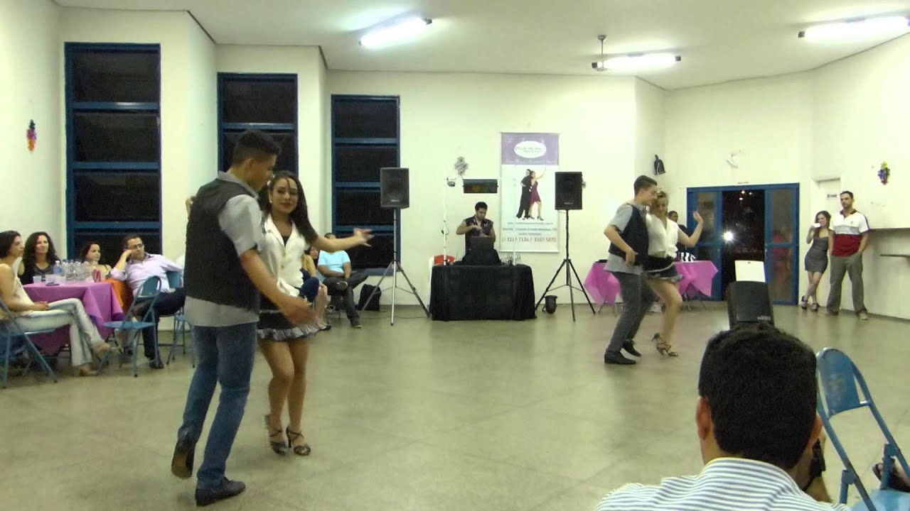 Apresentação de Forró - YouTube