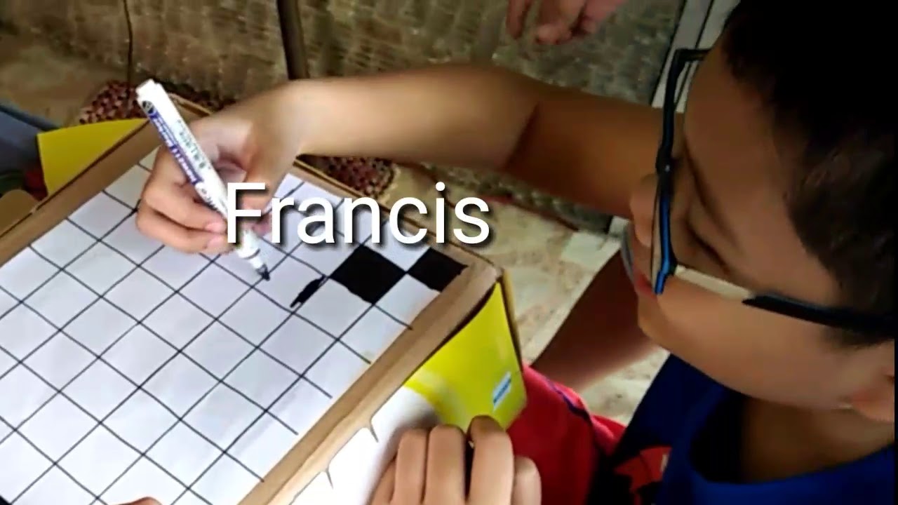 DIY Dama Board // Crafty Master Kids TV - YouTube