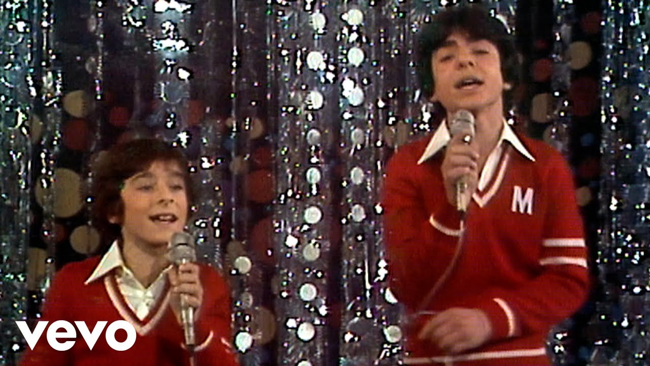 Manolo y Jorge - Pepa (Esta Noche Fiesta (Actuación TVE)) - YouTube