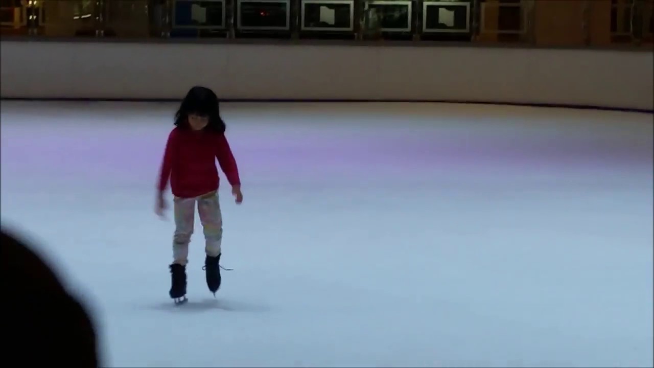 First Time Ice Skating - YouTube
