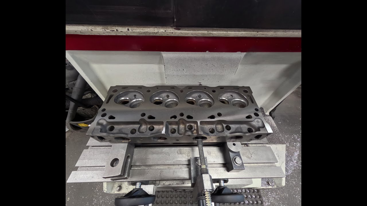 FORD 460 CYLINDER HEAD MACHINING - YouTube