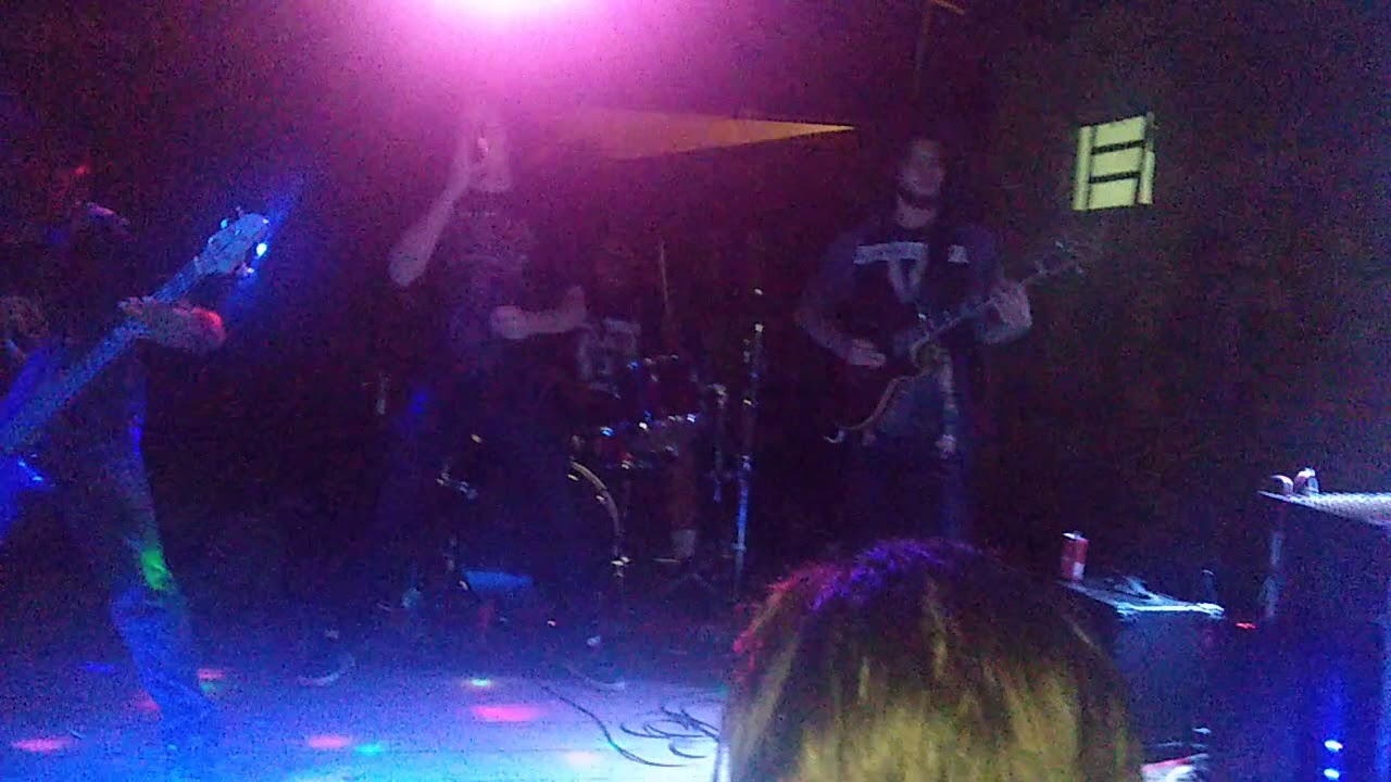 Sauron – Heavy Metal. - YouTube