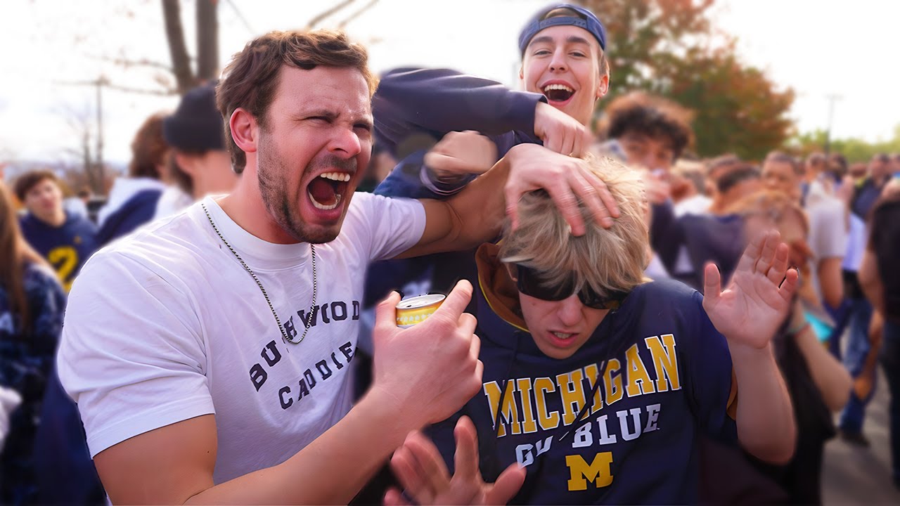 Michigan Fan Trolls Penn State! - YouTube