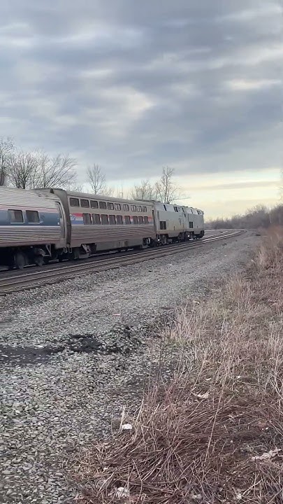 Amtrak 107 P42DC Leads Eastbound Lake Shore Limited at Bayview Road Blasdell NY 3/17/24 - YouTube