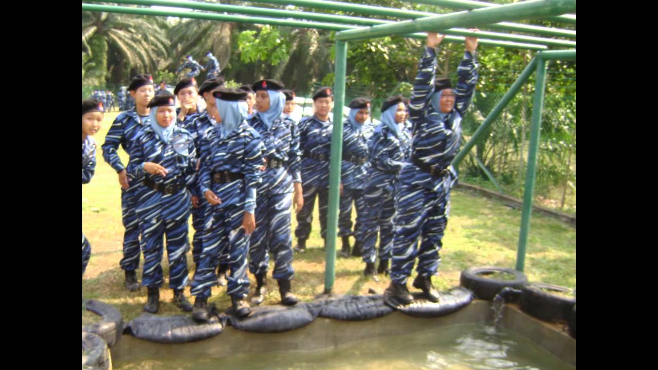 Kem PLKN Warisan Kump 2 siri 8 Tahun 2011 - YouTube