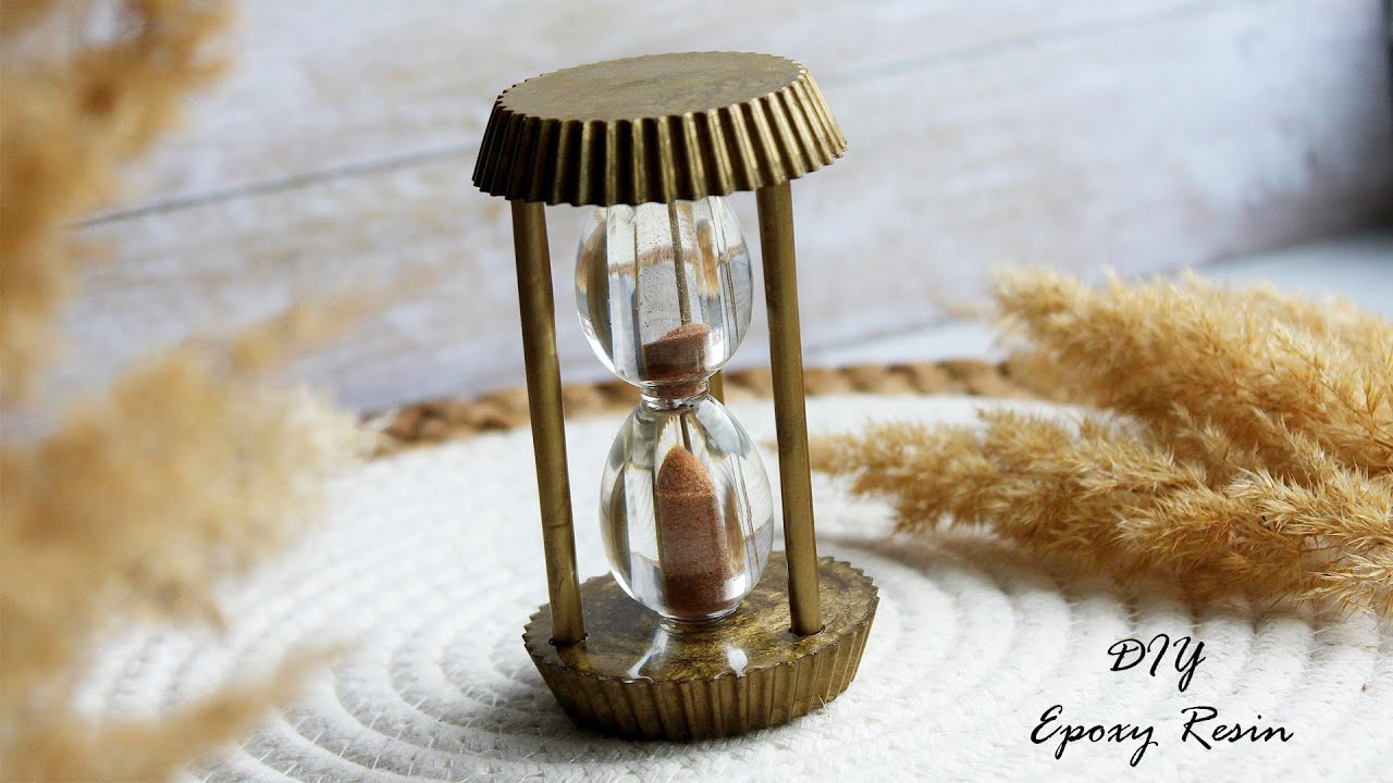 Epoxy resin hourglass on a whole new level | Amazing DIY Ideas from Epoxy resin - YouTube