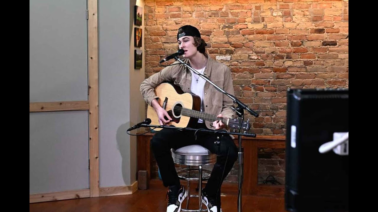 Brayden Lape Performs 'My Person' at JTV - YouTube