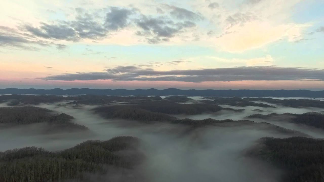 Phantom 3 in the Appalachian Mountain Fog - YouTube