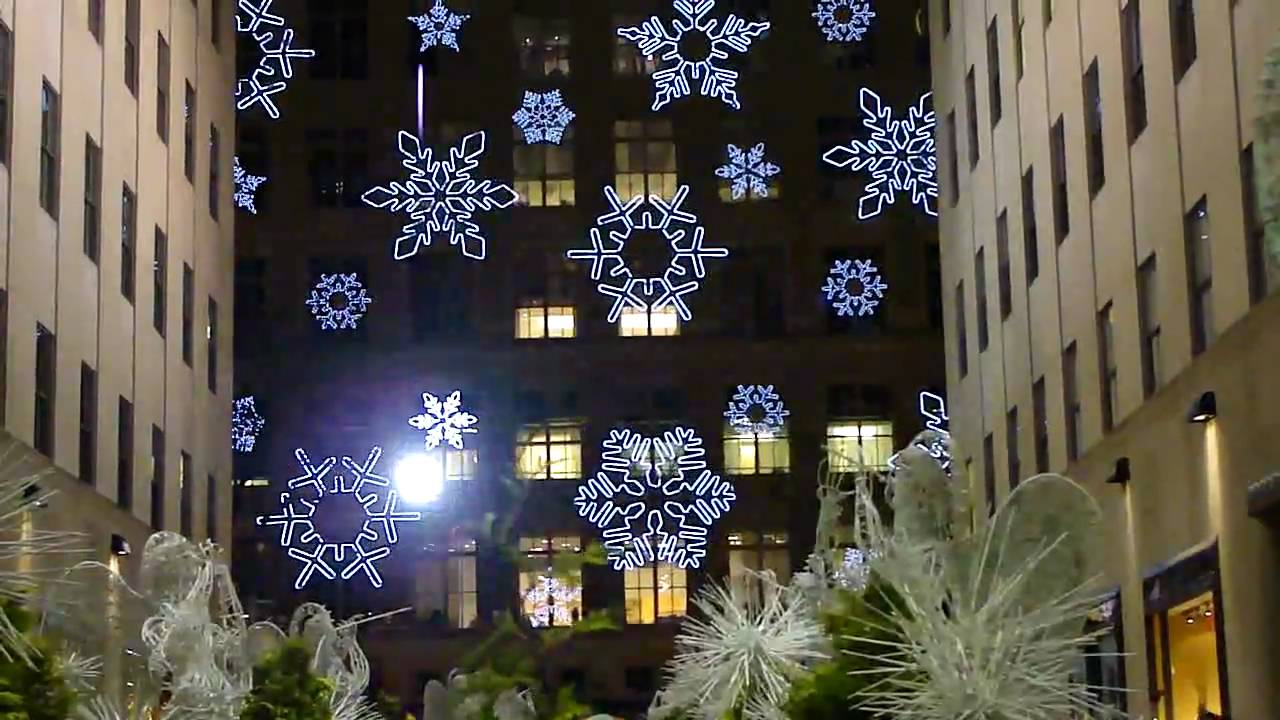 NYC Snowflake Light Show - YouTube