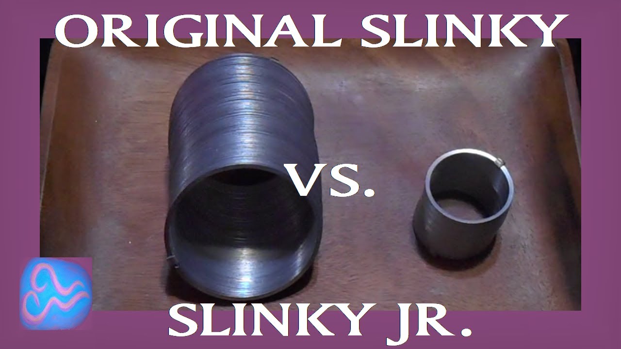 ORIGINAL SLINKY VS SLINKY Jr. SIZE COMPARISON. 75th ANNIVERSARY PACKAGE ...
