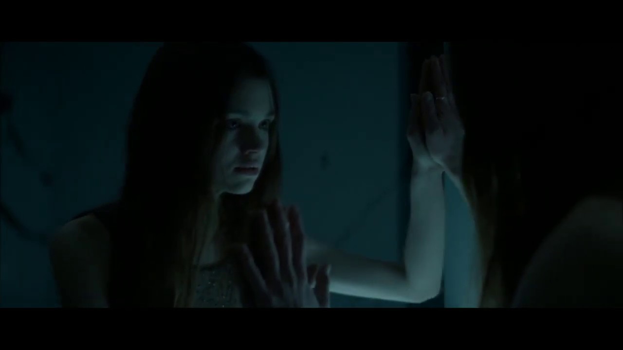 Look away Movie Best Horror scene 2018 - YouTube