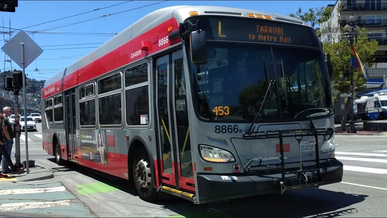SF Muni 2016 New Flyer XDE40 #8866 on Route L Taraval Bus Arrives at ...