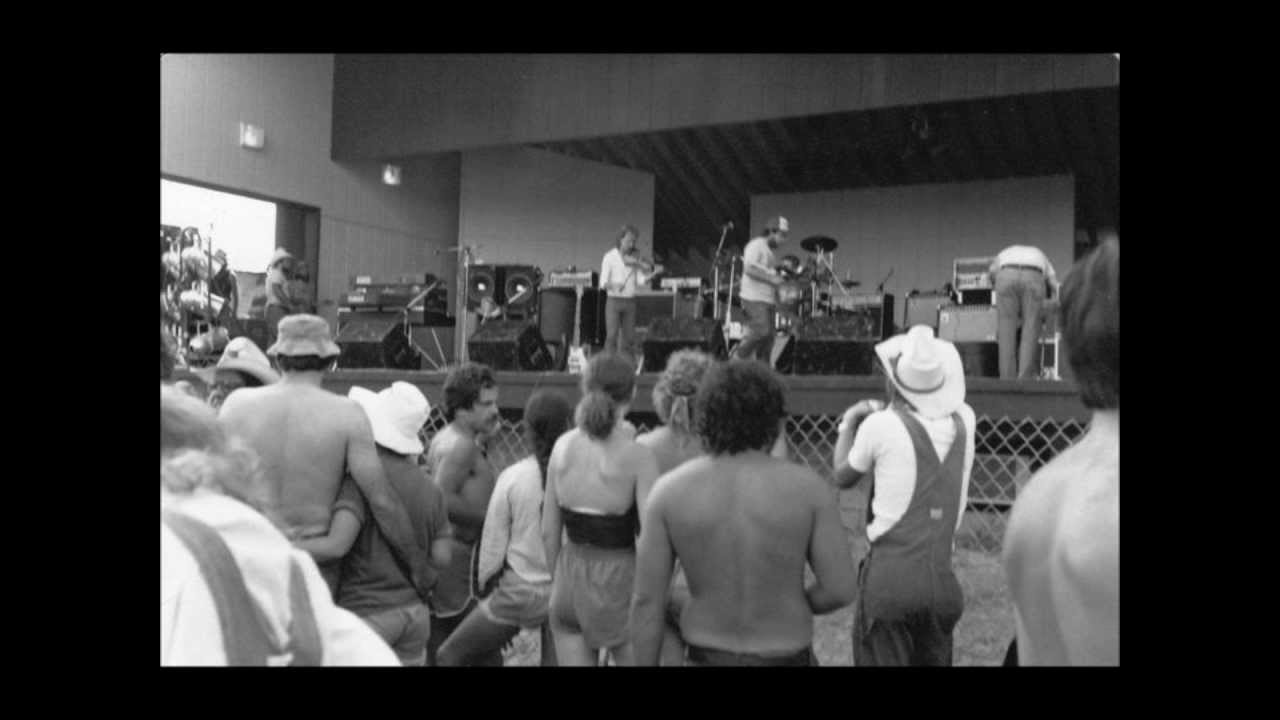 tom grizzly adams and the lazy bones band - YouTube