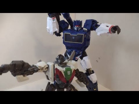 Raven’s stop motion: Transformers Battletrap vs Soundwave vs Wheeljack ...