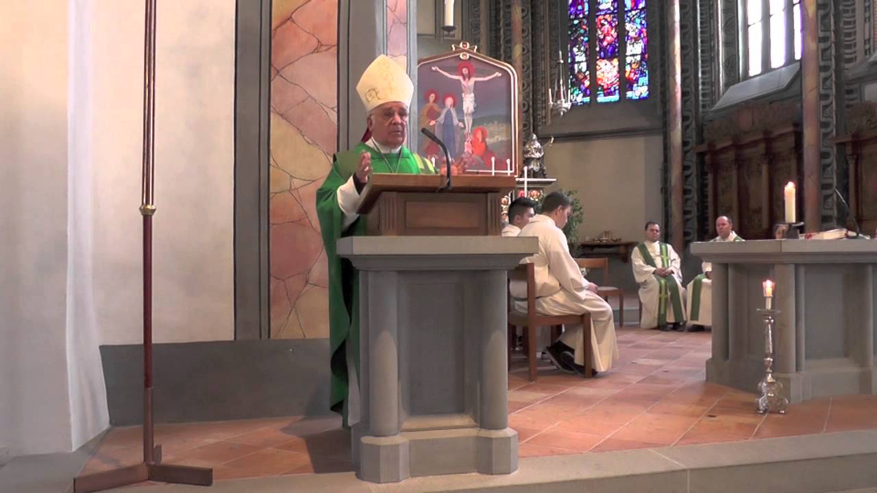 Mons.Zef Gashi / don Viktor Sopi / don Ambroz Demaj Wil 16.11.14 - YouTube