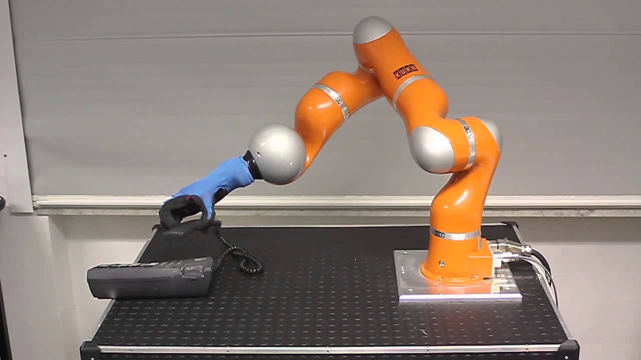 PISA IIT SoftHand - YouTube