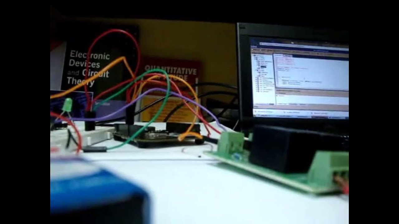 Exploring FRDM KL25Z and ARM MBED | Vinith Kannan - YouTube