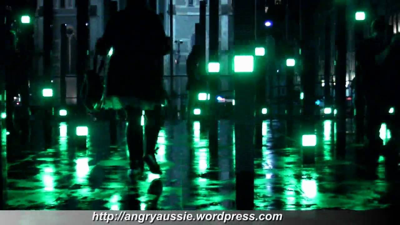 Tripping balls to a crazy light show - YouTube