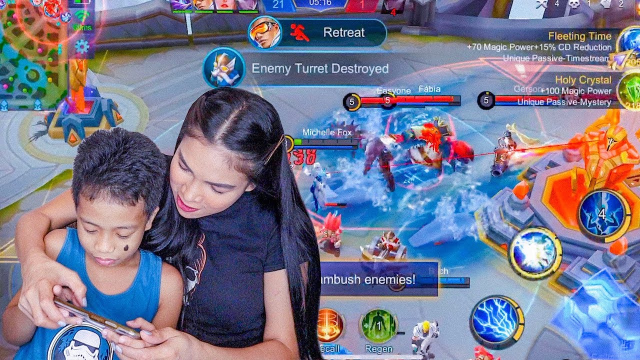 9 Year Old Kid Taught Me How To Play Mobile Legend - YouTube