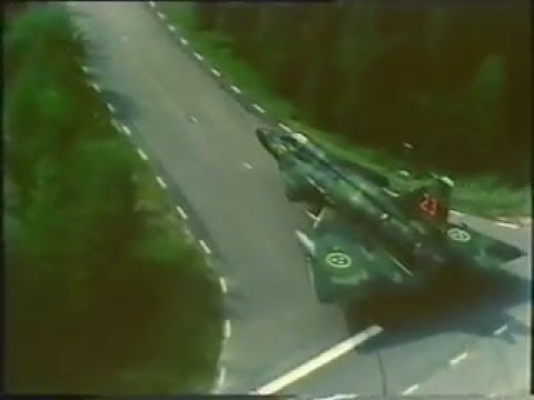 Saab JAS 37 Viggen Svenska flygvapnets vägbaser - YouTube