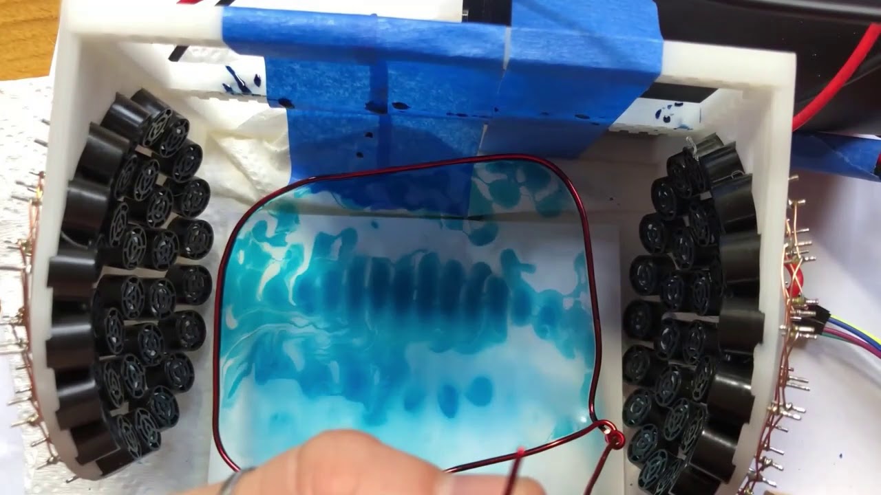 Visualizing the Standing wave in an Acoustic Levitator - YouTube
