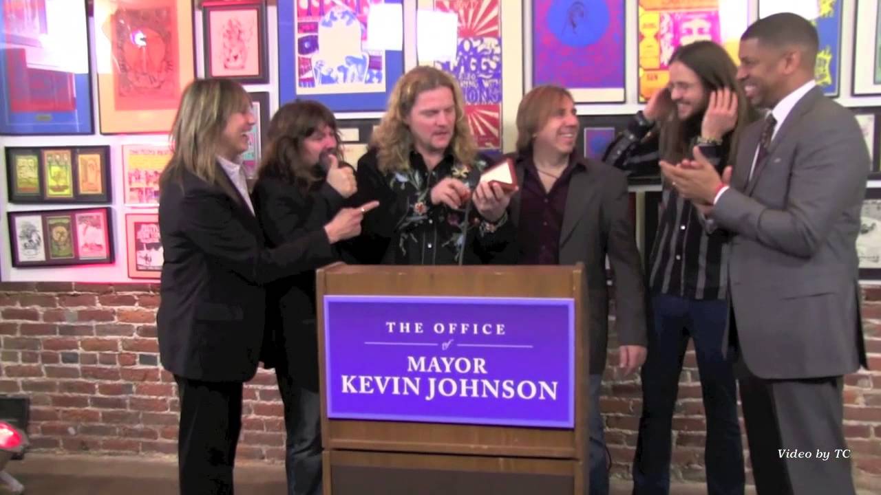 12/7/2011 TESLA Day Press Conference Sacramento, CA - YouTube