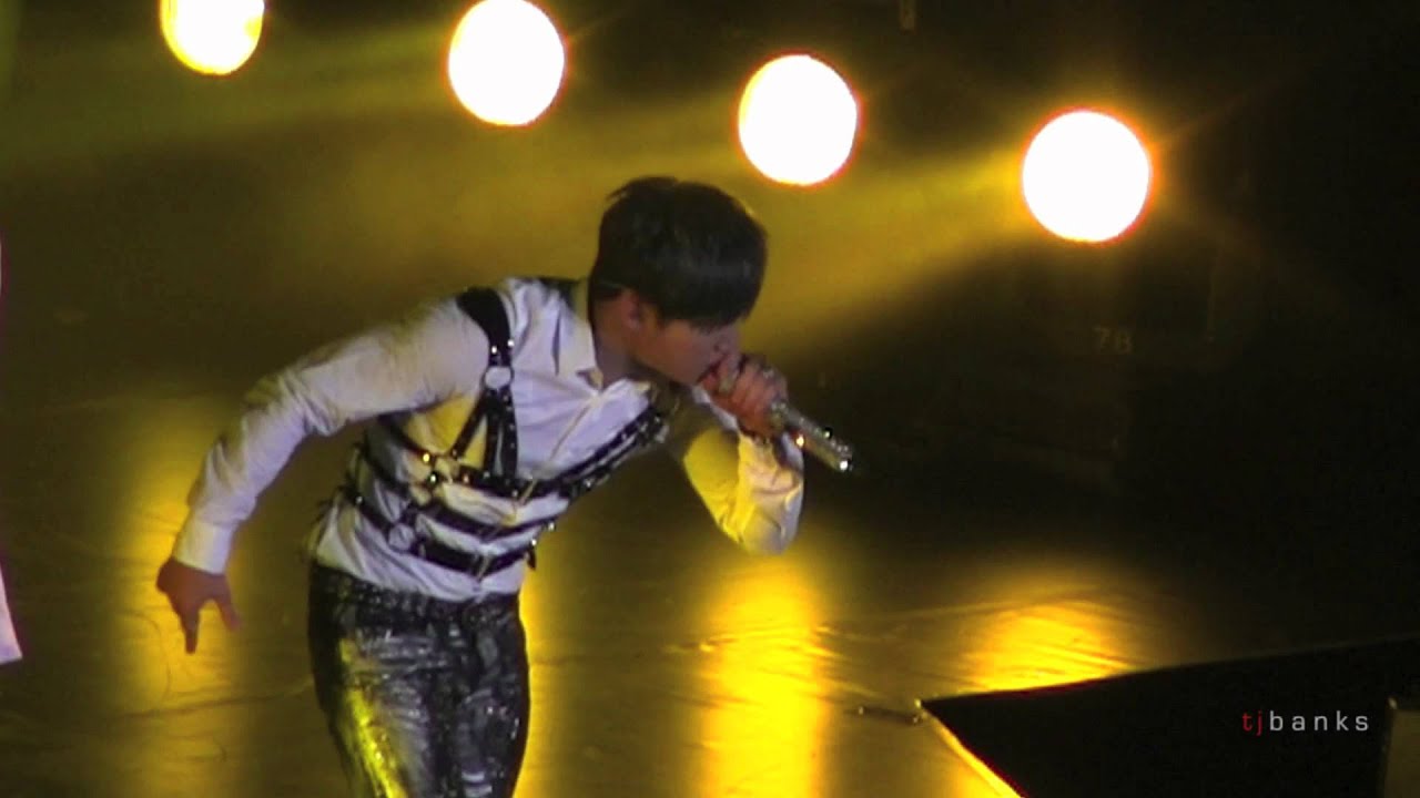 Daesung - Wings [Alive Tour 2012 Singapore Indoor Stadium] - YouTube