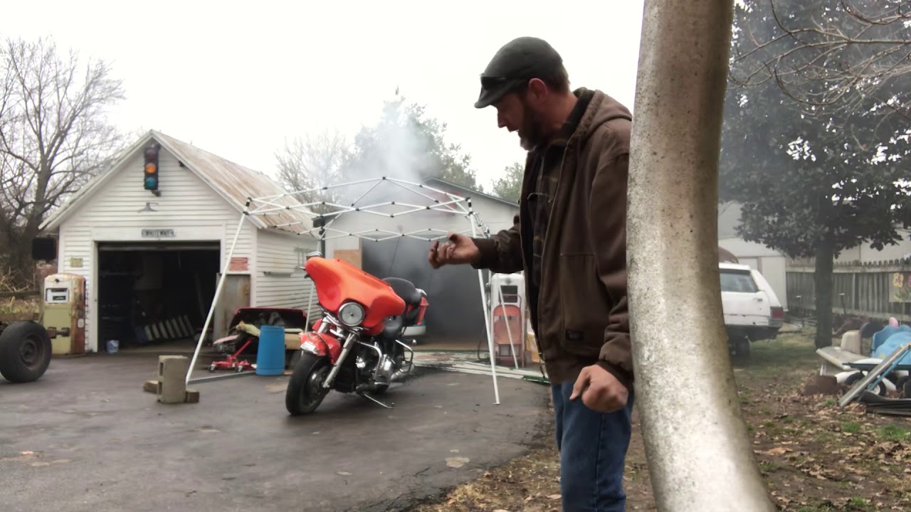 Harley Davidson massive burnout! - YouTube
