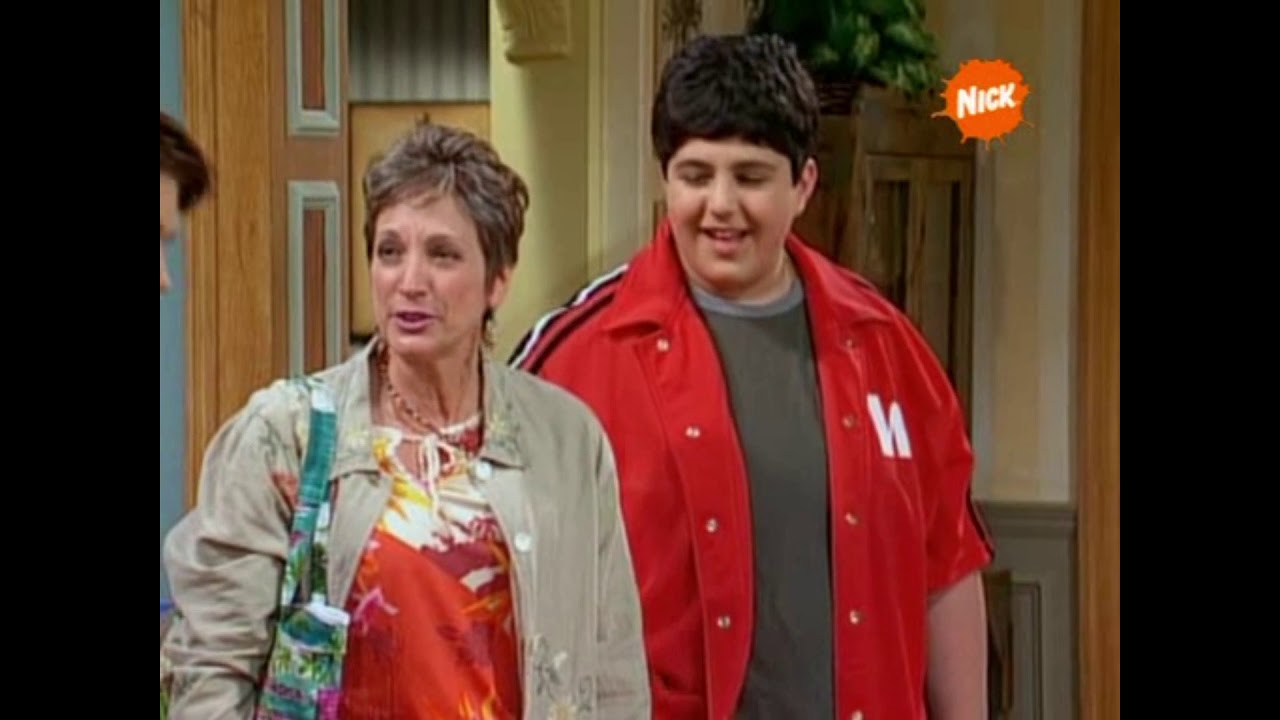 Drake & Josh - Gifts from Grandma - YouTube