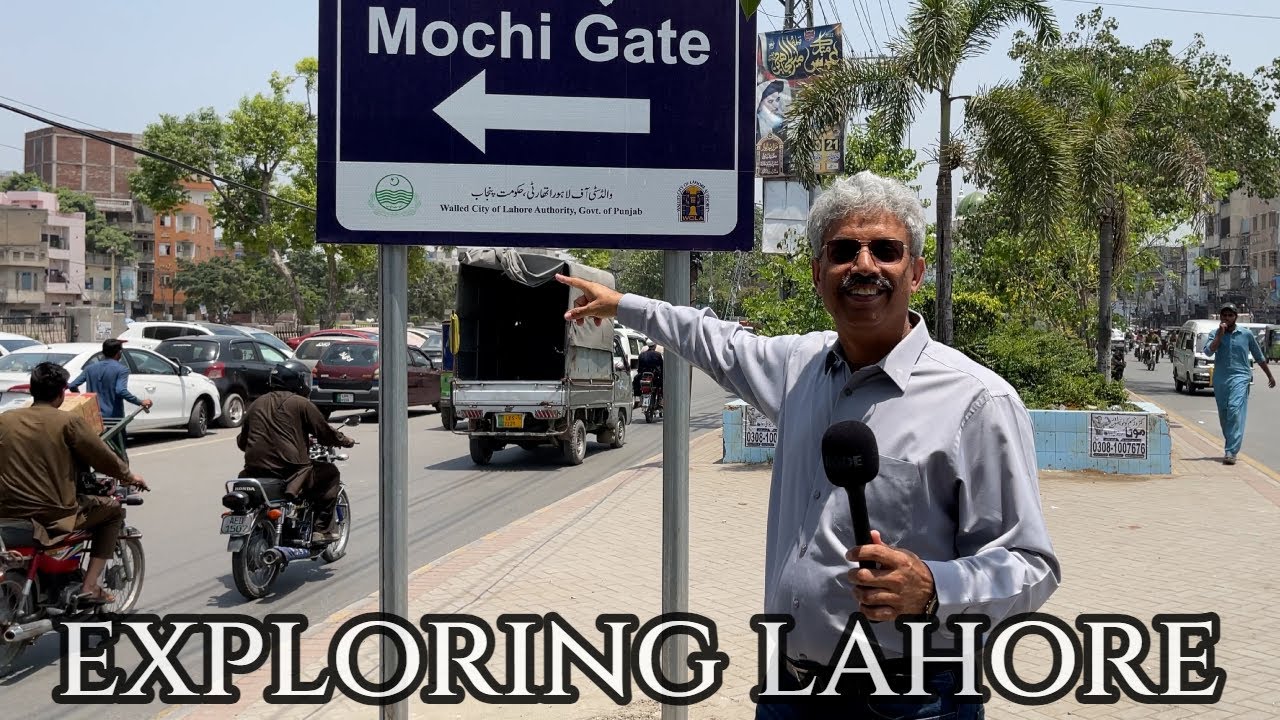 Mochi Gate | The Gates of Lahore | Amin Hafeez - YouTube