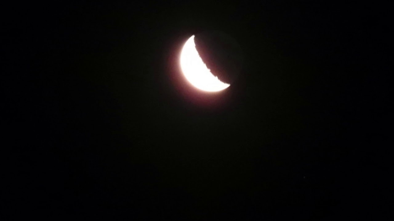 MOON DOWNUNDER 31ST JANUARY 2020 MOON SET. RED IN THE WESTERN HORIZON ...