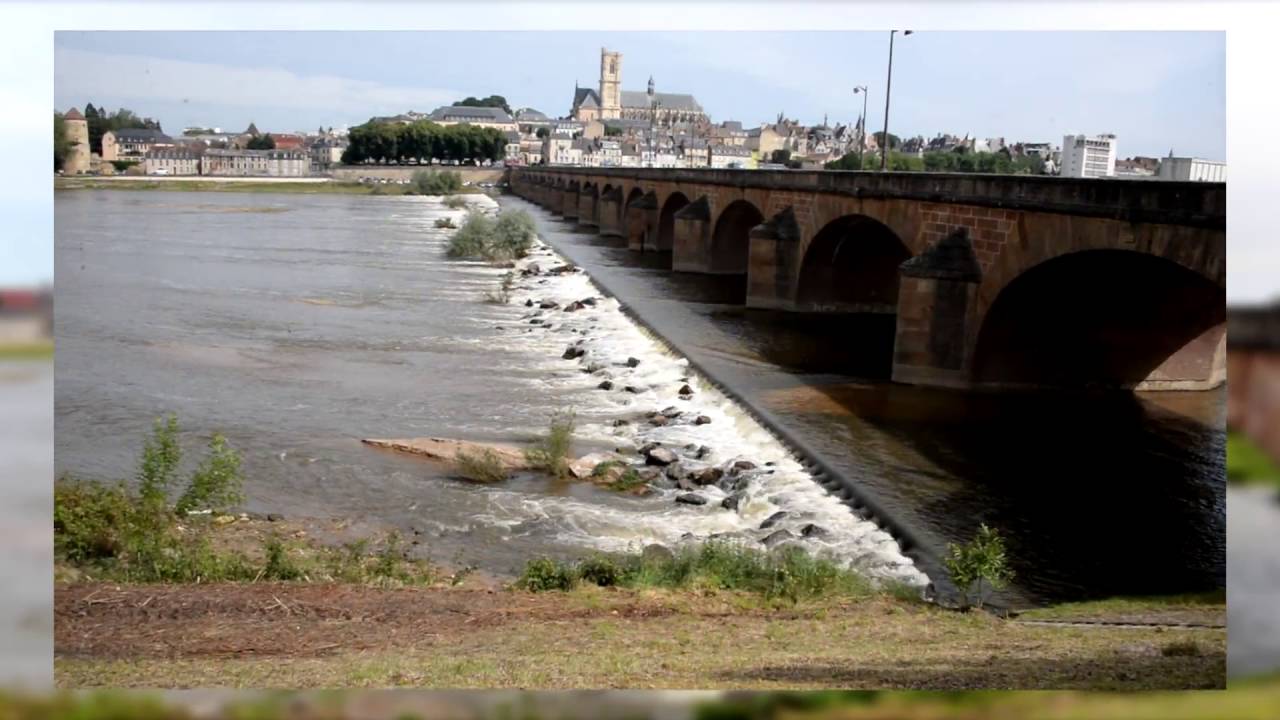Le Pont-de-Loire de Nevers - YouTube