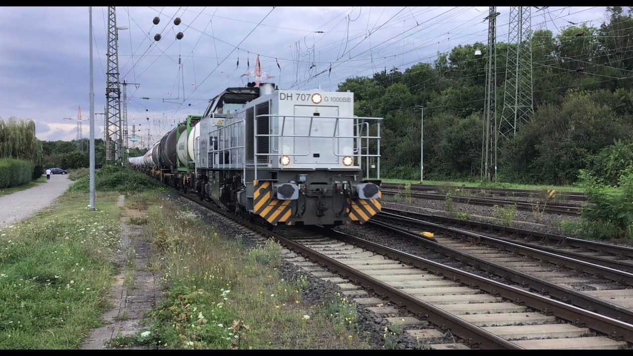 Diesel Locomotive DH 707 / G1000BB Rheincargo with Mixed Tankers ...