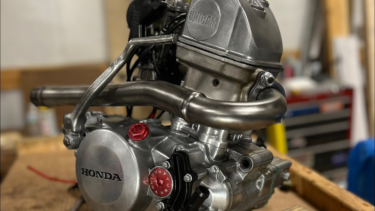 Building the Cleanest 150r I’ve Ever Seen |full build| *edit* - YouTube