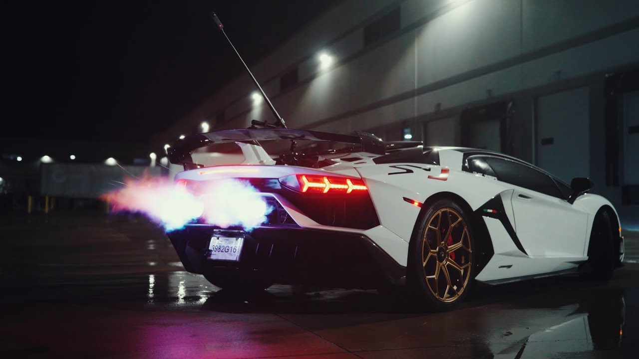 Ripping A Flame Spitting Aventador SVJ in the Rain - YouTube