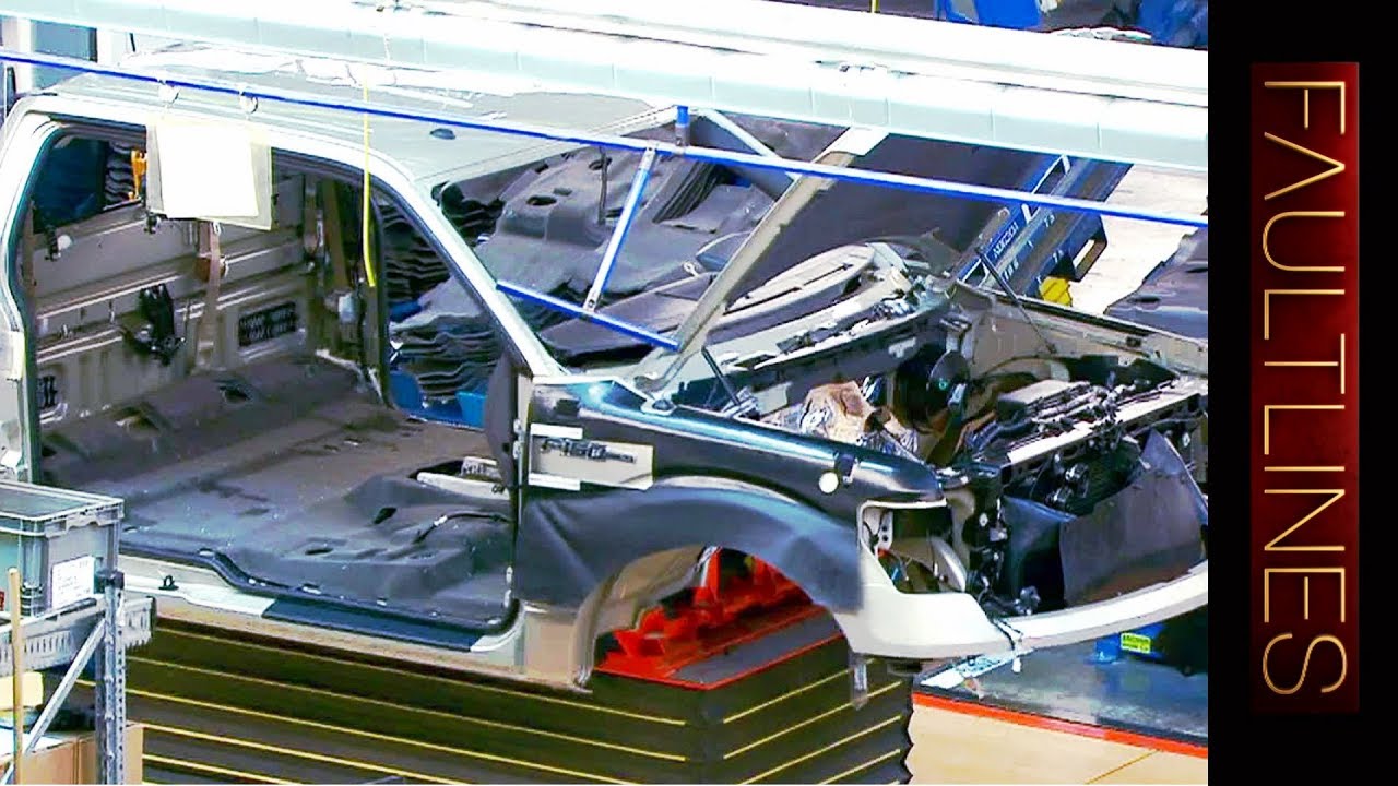 🇺🇸 Collapsing Auto Industry in Detroit | Fault Lines - YouTube